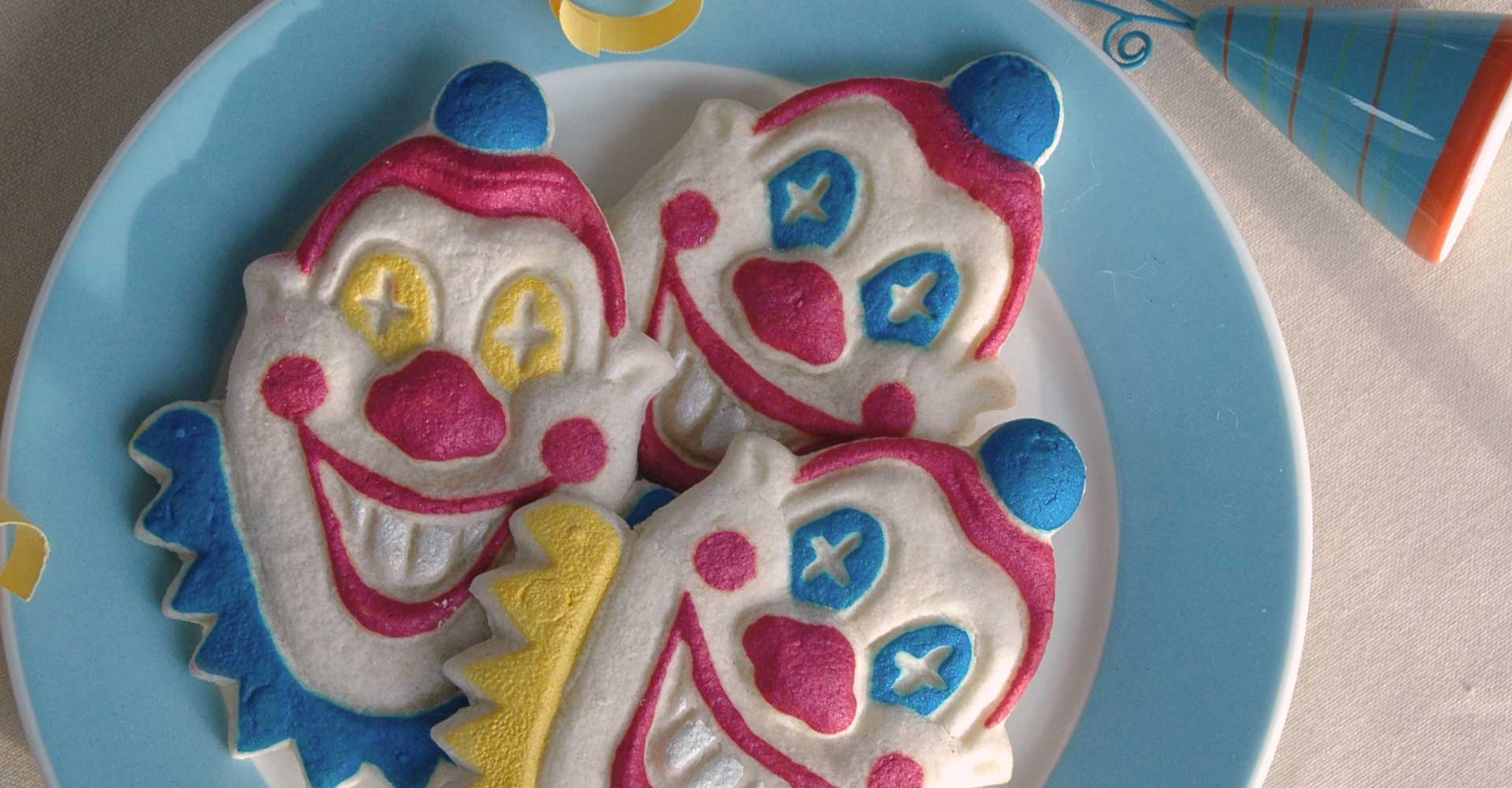 Decorating Clown Cookies - Gramma's Cutters - Baking and Decorating ...